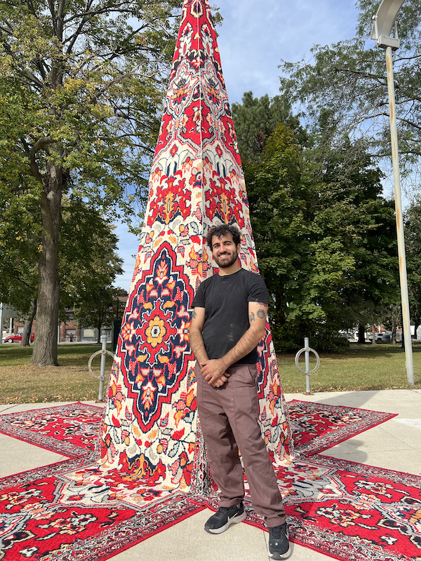 Roda Medhat, Artist – Toronto – Akimbo